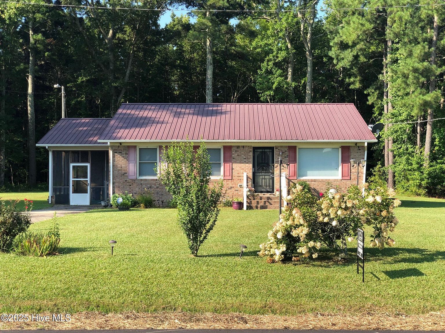 302 Jamestown Road, Windsor, NC 27983 | MLS #100520936 | Zillow