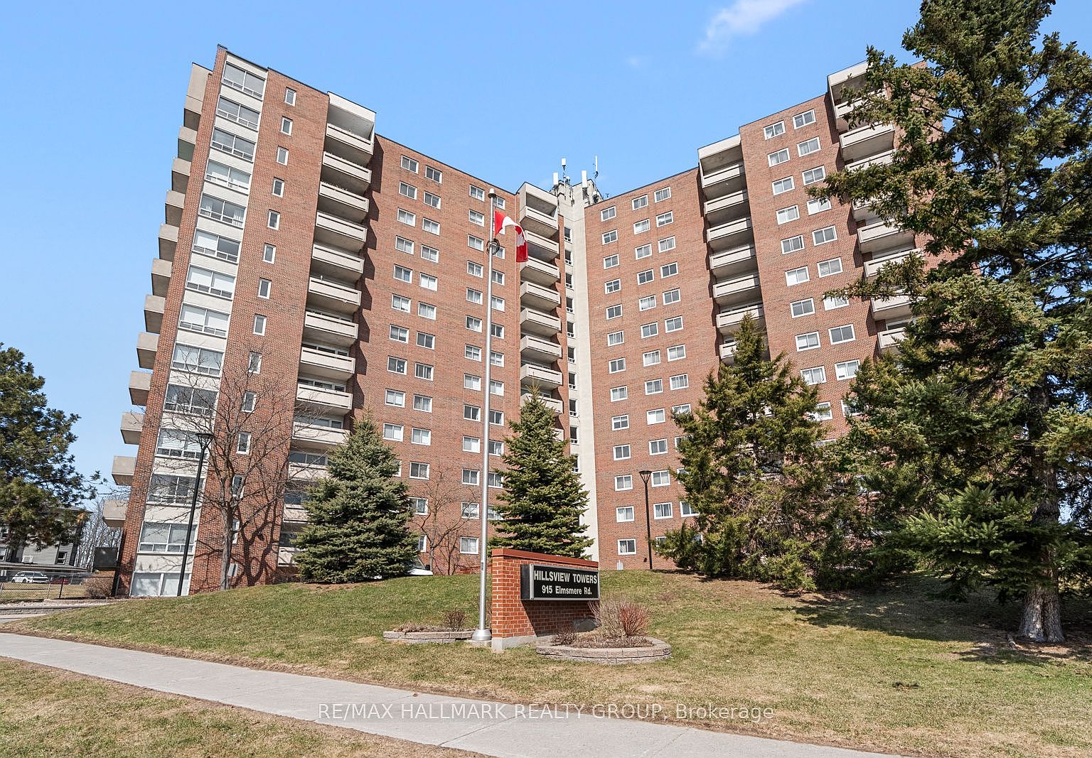 915 Elmsmere Rd S #1304, Ottawa, ON K1J 8H8 | MLS #X12091691 | Zillow