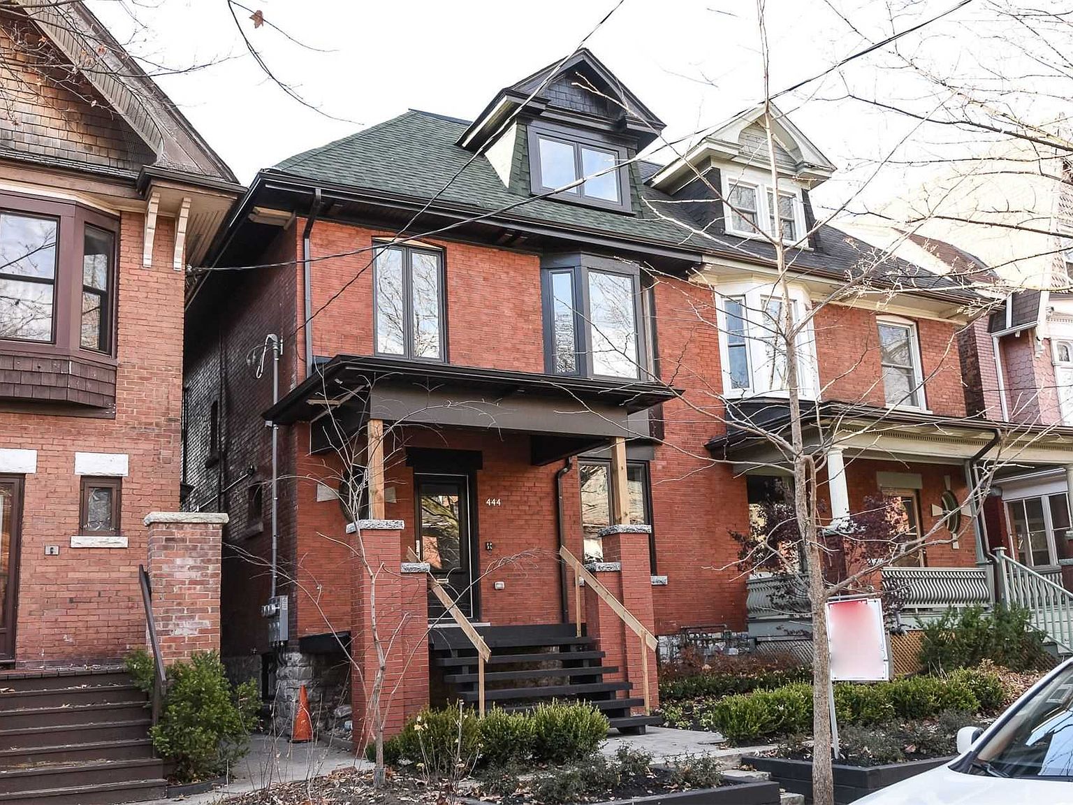 444 Markham St, Toronto, ON M6G 2L2 | Zillow