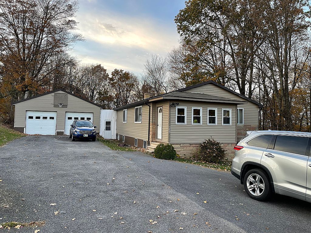 522 Seanor Rd, Windber, PA 15963 | Zillow