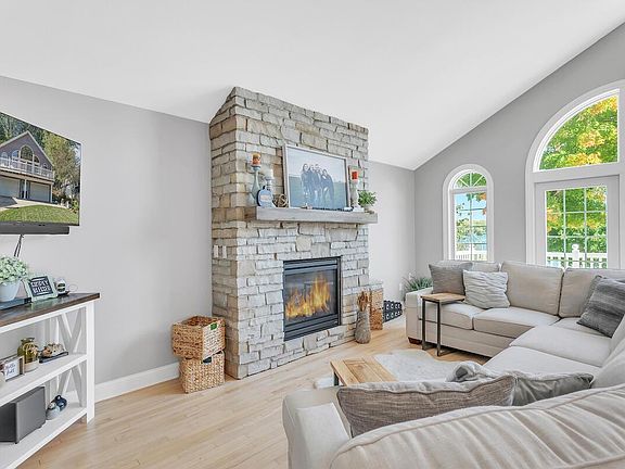 4955 State Highway 144, Hartford, WI 53027 | MLS #1852901 | Zillow