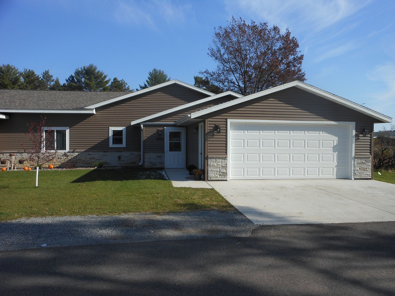 2095 Post Rd, Plover, WI 54467 | Zillow