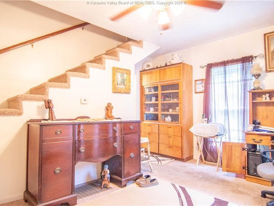 26 Peppermint Ln, Myra, WV 25544 | Zillow