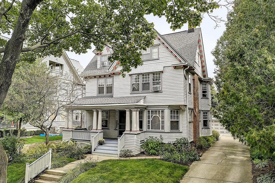 3234 N Hackett Ave, Milwaukee, WI 53211 | Zillow