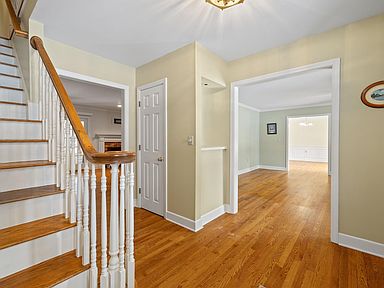 24 Random Road, Rye, NH 03870 | Zillow