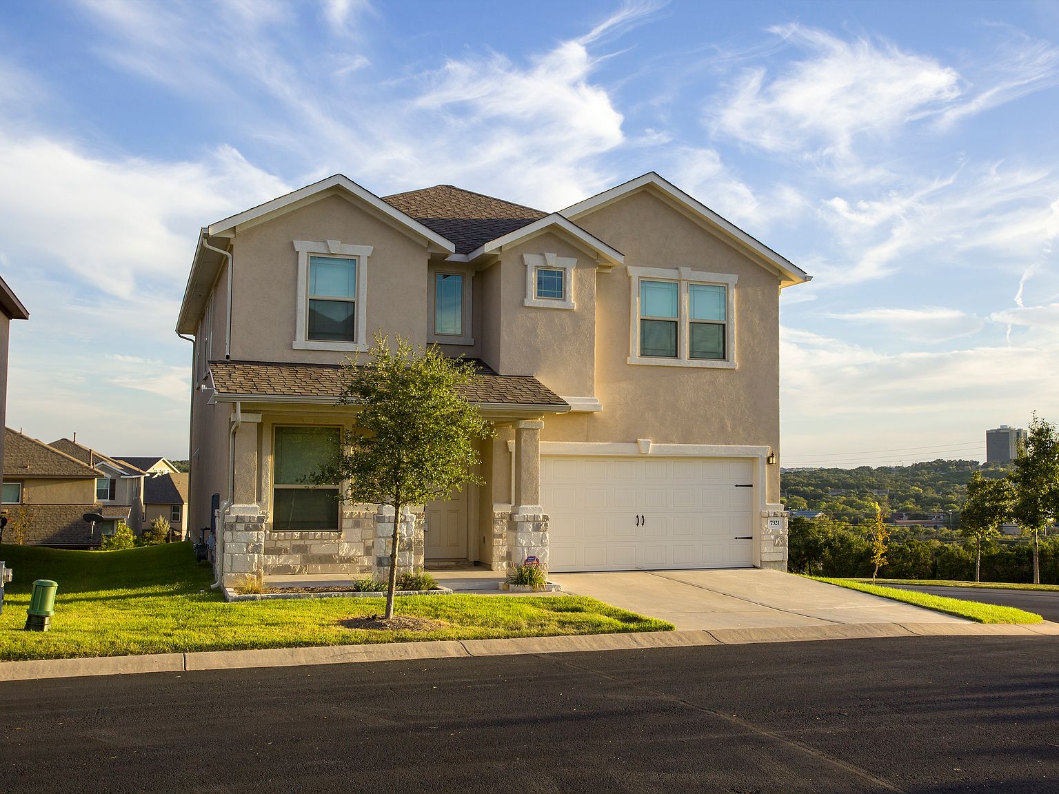 7321 Highland Bluff Cv, Austin, TX 78735 | Zillow