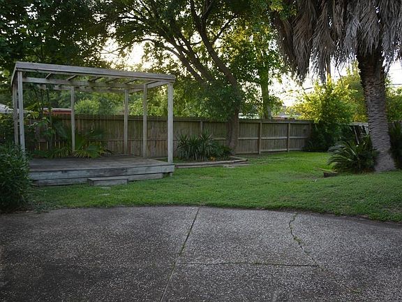 8802 Mobud Dr, Houston, TX 77036 | Zillow