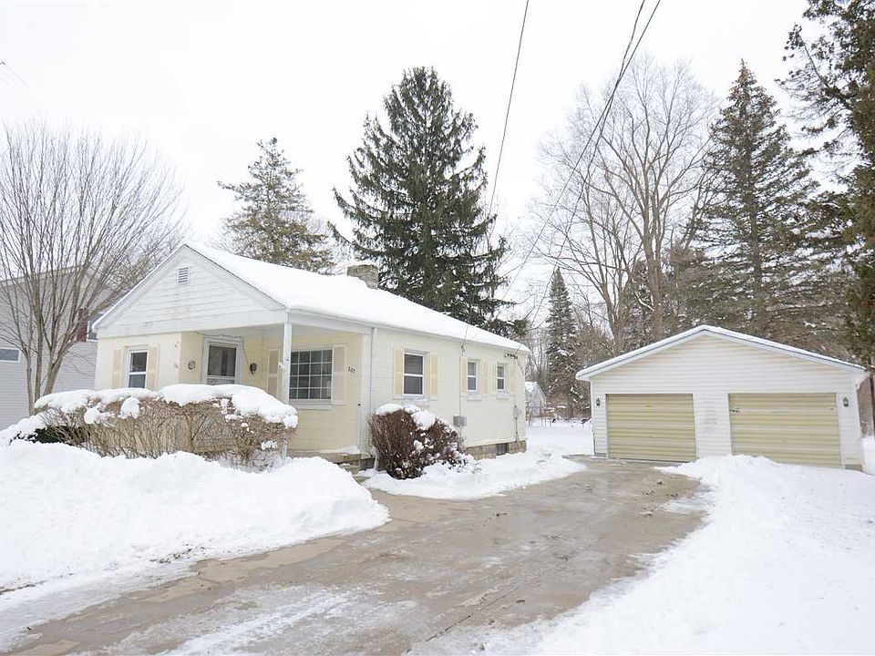 207 W Main St, Vernon, MI 48476 | Zillow