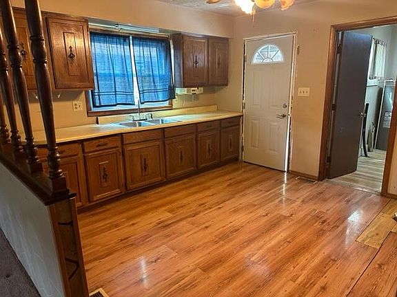 16464 State Route 122, Hi Hat, KY 41636 | Zillow