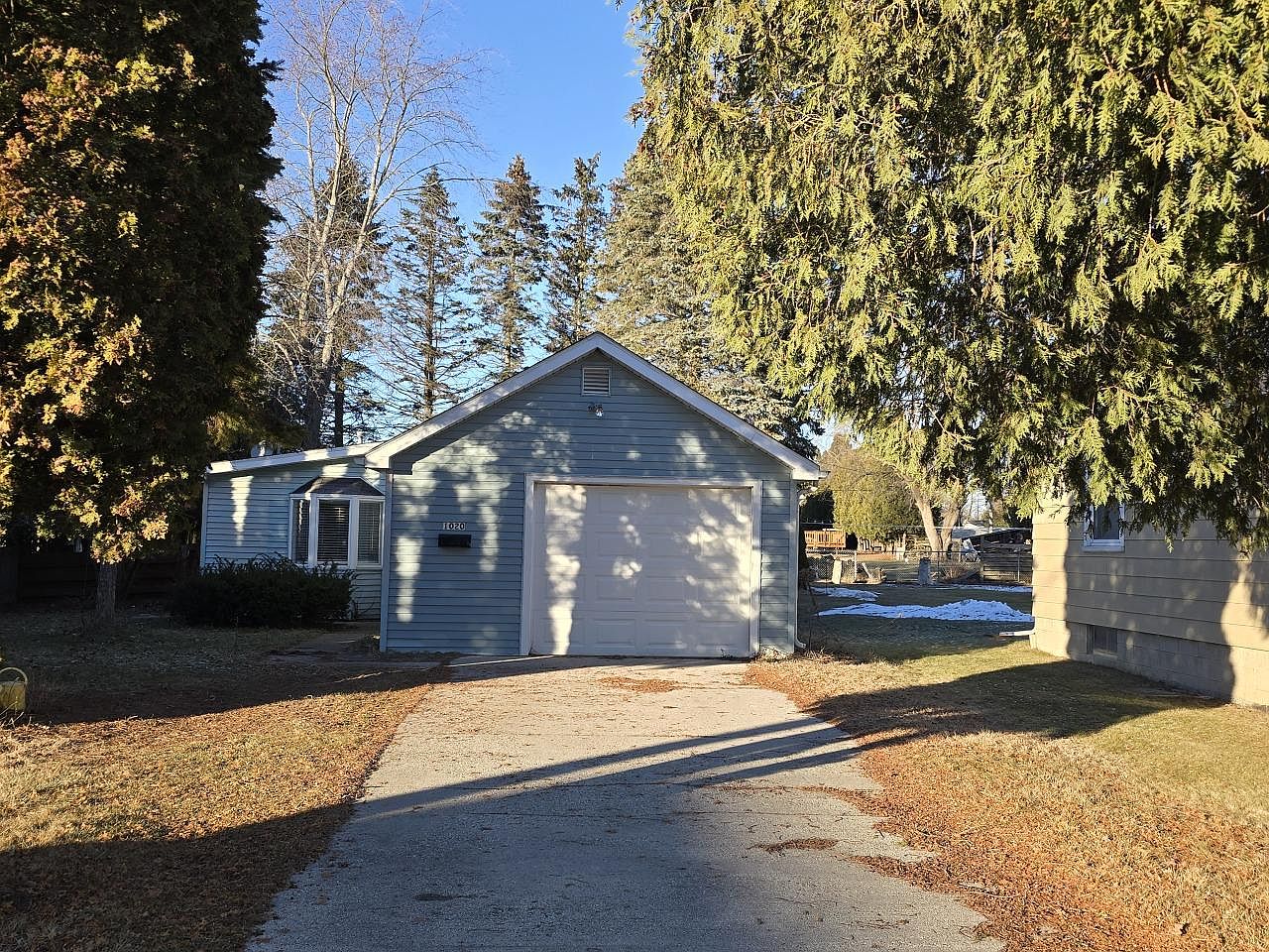 1020 28th STREET, Two Rivers, WI 54241 | Zillow