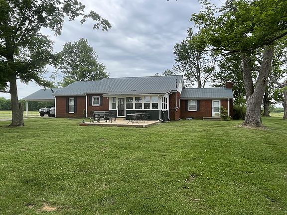 390 Big Springs Rd, Bell Buckle, TN 37020 | MLS #2638363 | Zillow