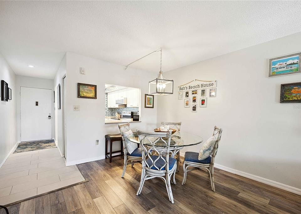 2280 Stickney Point Rd Sarasota FL | Zillow