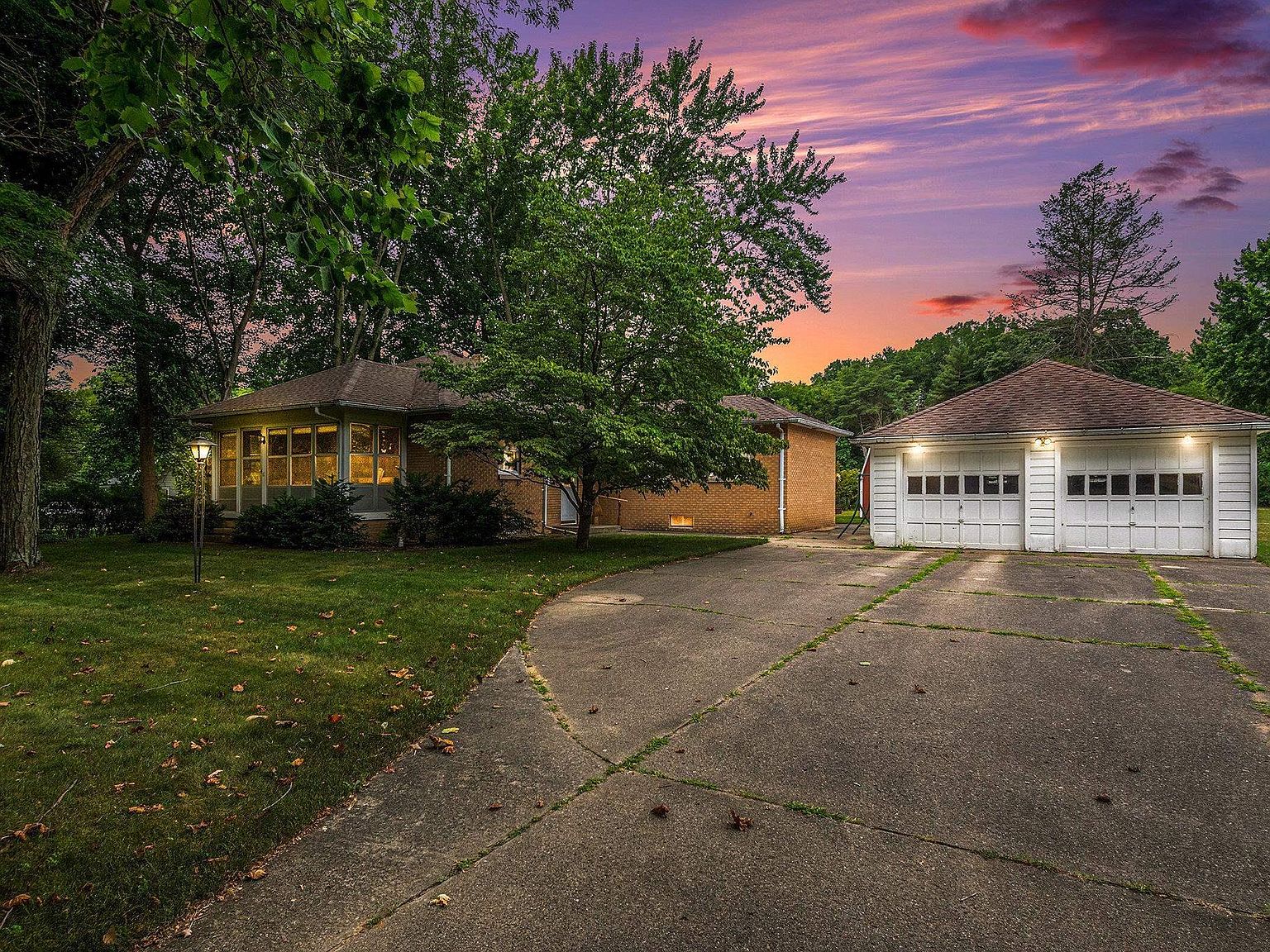 56859 Sundown Rd, South Bend, IN 46619 | Zillow