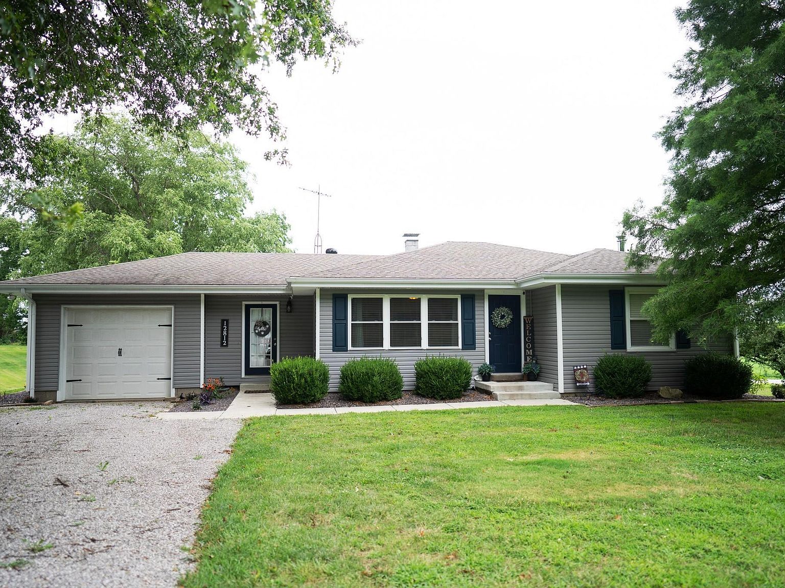 12812 Darmstadt Rd, Evansville, IN 47725 | Zillow