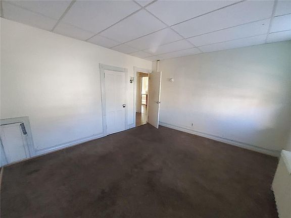 585 Arthur St APT 2F, Hazleton, PA 18201 | Zillow