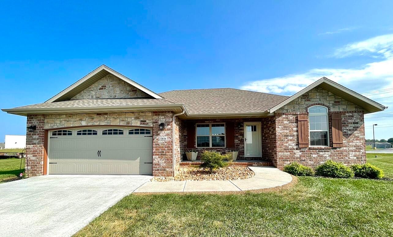 206 E Riverdown Street, Clever, MO 65631 | Zillow