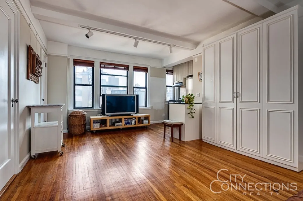 339 East 58th Street #9G in Sutton Place, Manhattan | StreetEasy