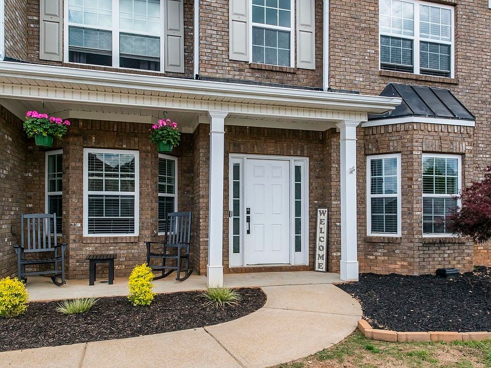 221 Parkcrest Xing, Dallas, GA 30132 | MLS #20137634 | Zillow