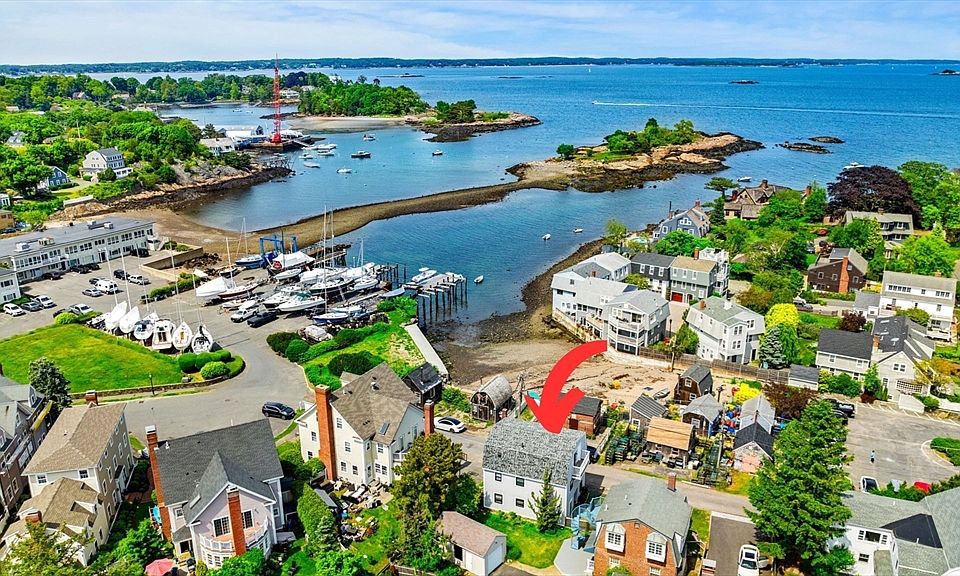 10 Fort Beach Ln, Marblehead, MA 01945 | Zillow