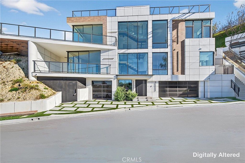 4016 Oakfield Dr, Sherman Oaks, CA 91423 | MLS #GD26008129 | Zillow