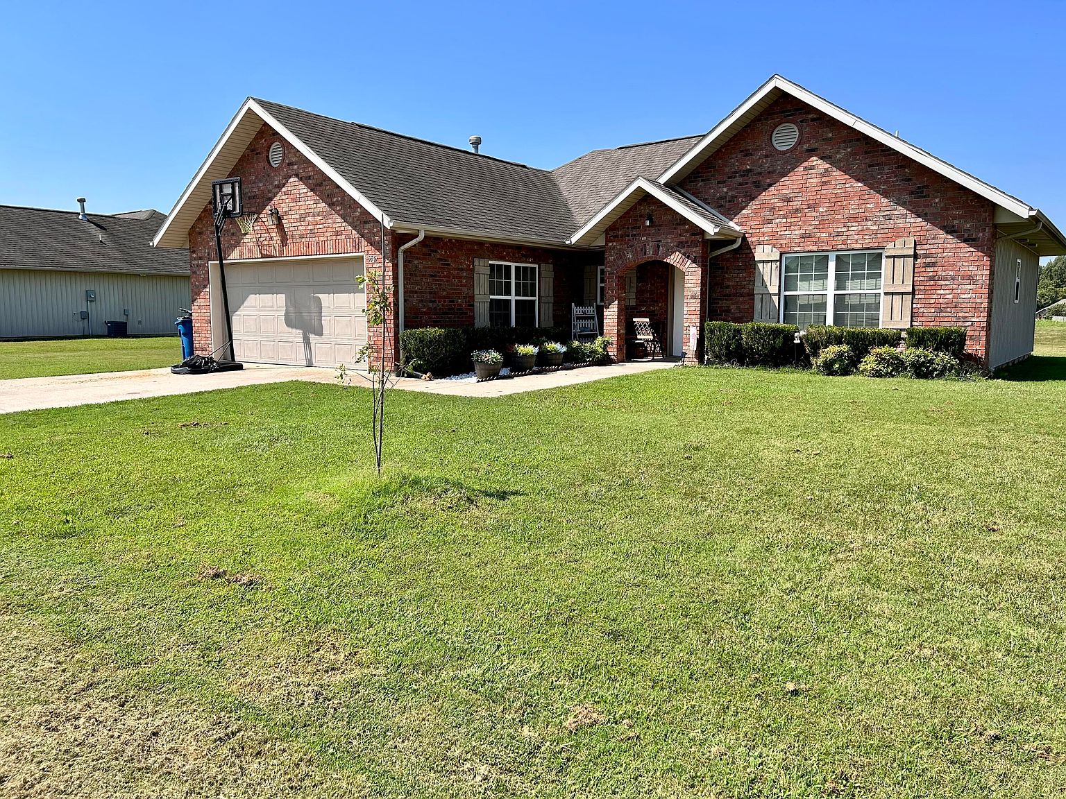 5549 South Aspen Drive, Battlefield, MO 65619 | MLS #60250532 | Zillow