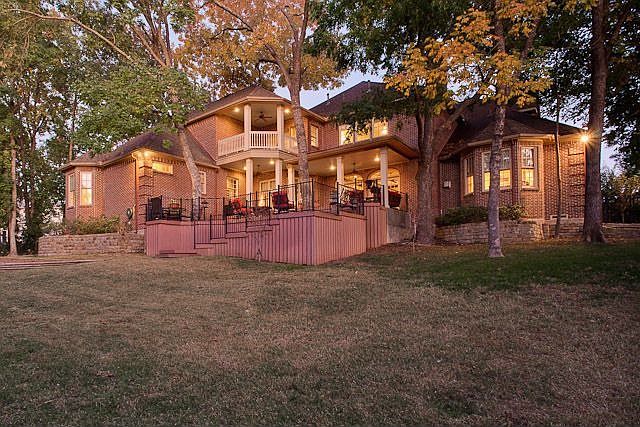 29 Dunrobin, Garland, TX 75044 | Zillow