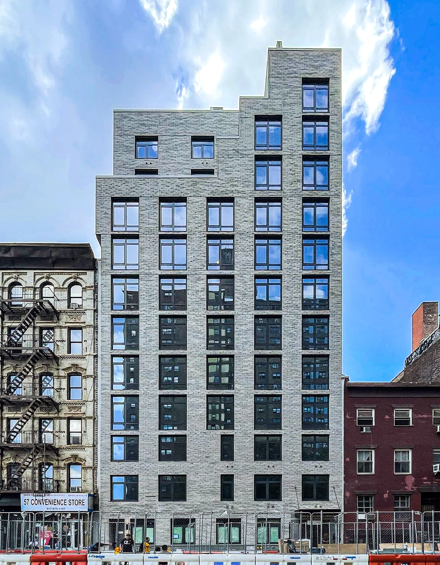 The Lower East at 63 Pitt Street at 63 Pitt Street in Lower East Side ...