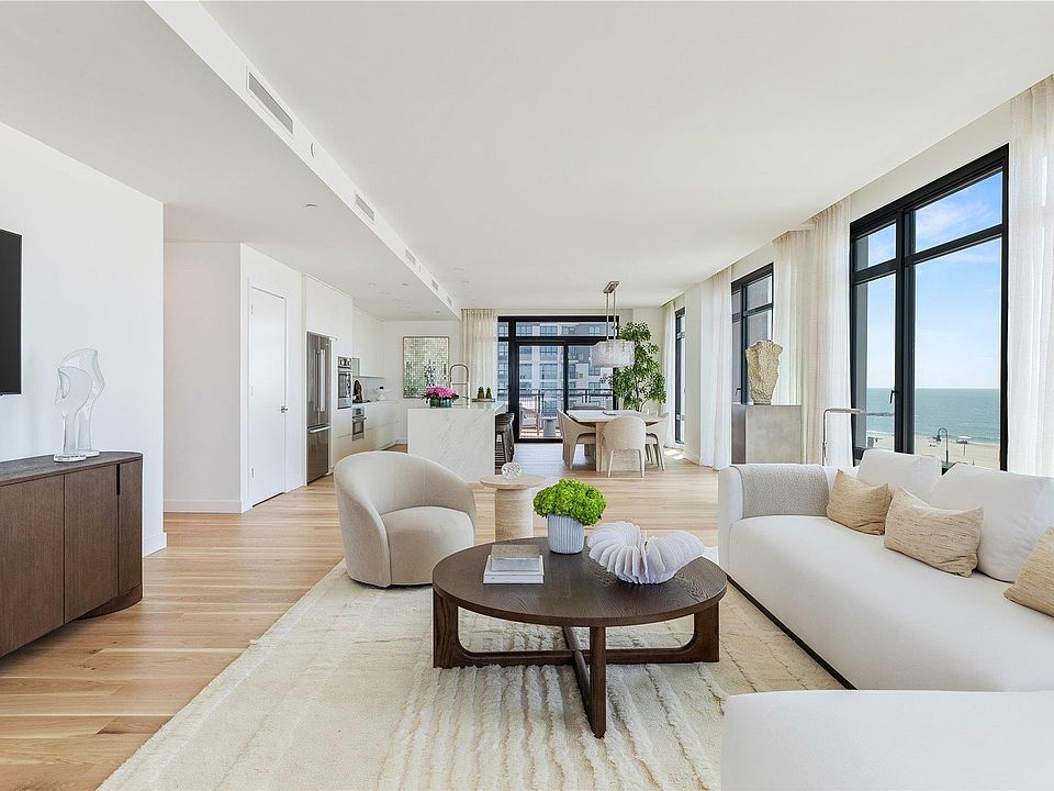 140 Boardwalk Long Beach NY | Zillow