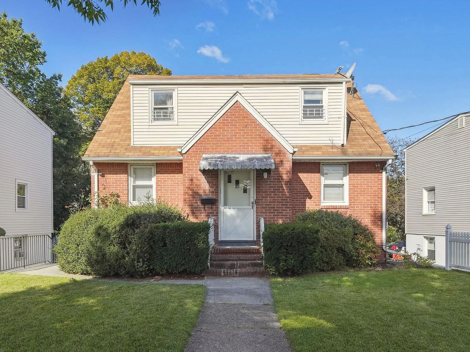 90 S Main St FLOOR 2, Lodi, NJ 07644 | Zillow