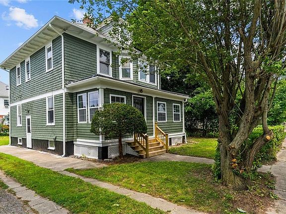 25 Henry St, Cranston, RI 02905 | MLS #1343423 | Zillow