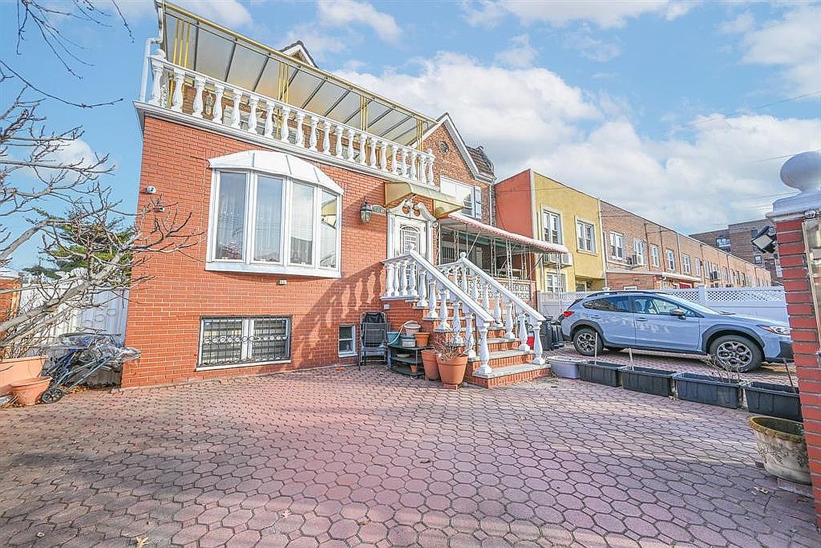 102-01 62nd Rd, Forest Hills, NY 11375 | MLS #S1764234 | Zillow