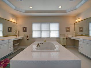 5914 Waterloo Bridge Cir, Haymarket, VA 20169 | Zillow