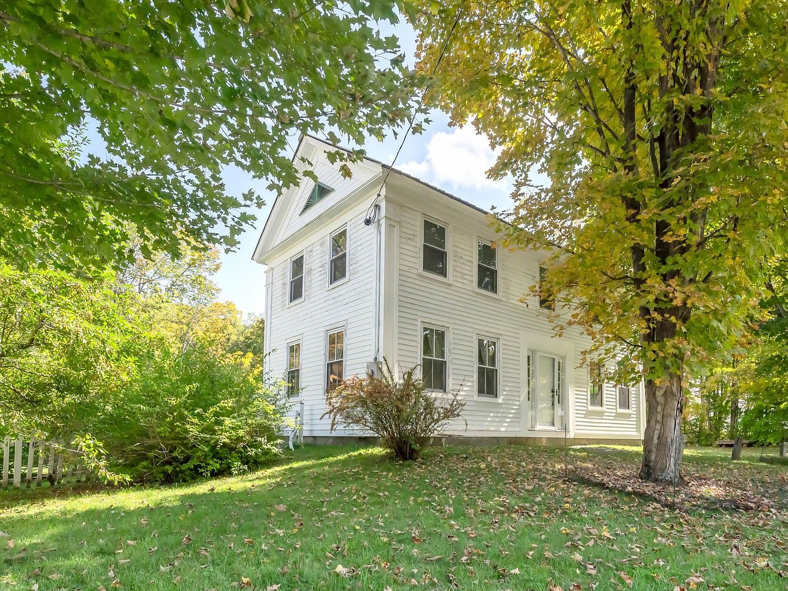 104 Main Street, Wardsboro, VT 05355 | Zillow