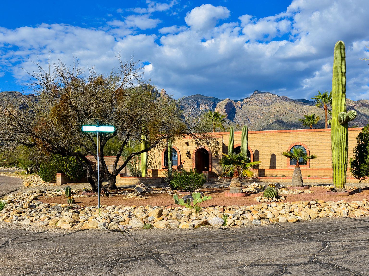 3505 E Guthrie Mountain Pl, Tucson, AZ 85718 | Zillow