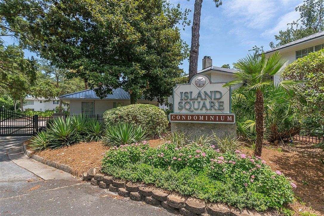 204 W Island Square Dr #204, Saint Simons Island, GA 31522 | Zillow