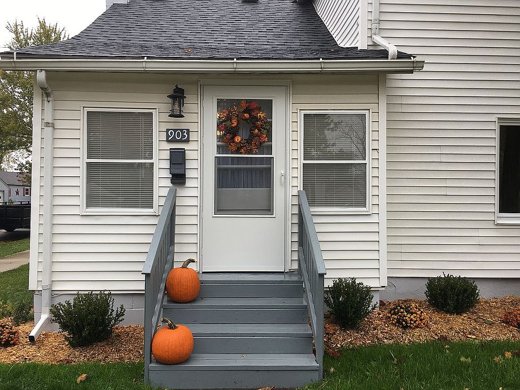 903 N Ottokee St, Wauseon, OH 43567 | Zillow