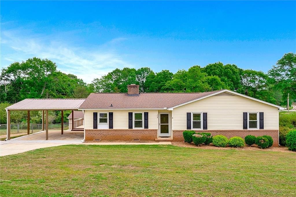 104 Country Glen Ln, Pelzer, SC 29669 | Zillow