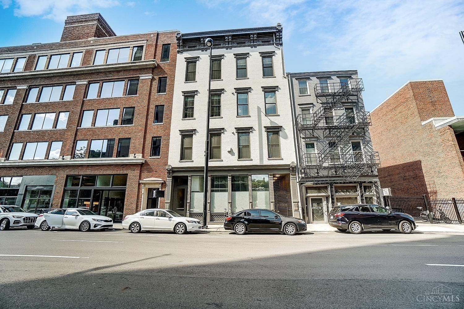 813 Broadway St UNIT 202, Cincinnati, OH 45202 | MLS #1822698 | Zillow