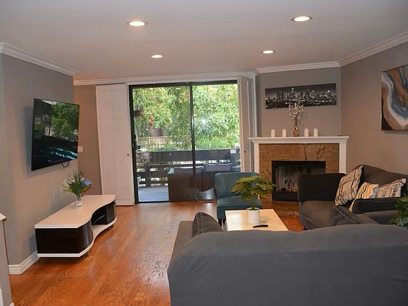 21931 Burbank Blvd APT 51, Woodland Hills, CA 91367 | Zillow