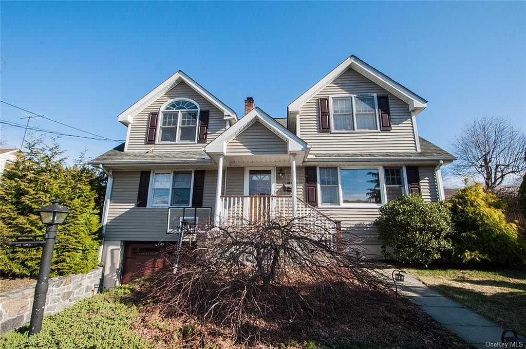 558 Marietta Ave, Thornwood, NY 10594 | Zillow