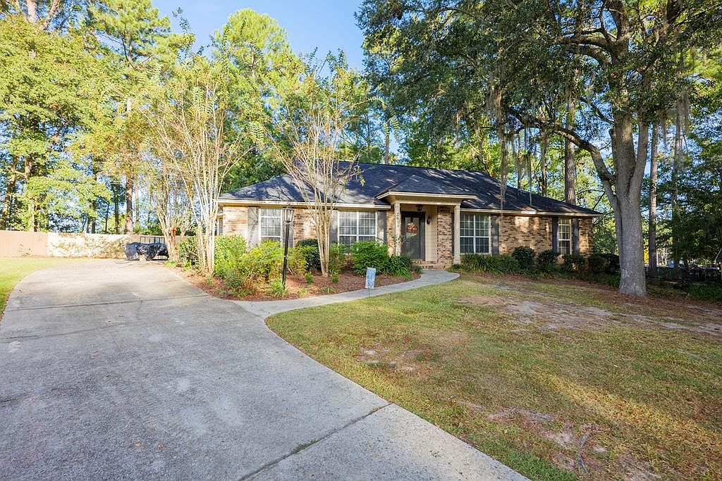 2410 Spring Valley Cir, Valdosta, GA 31602 | Zillow