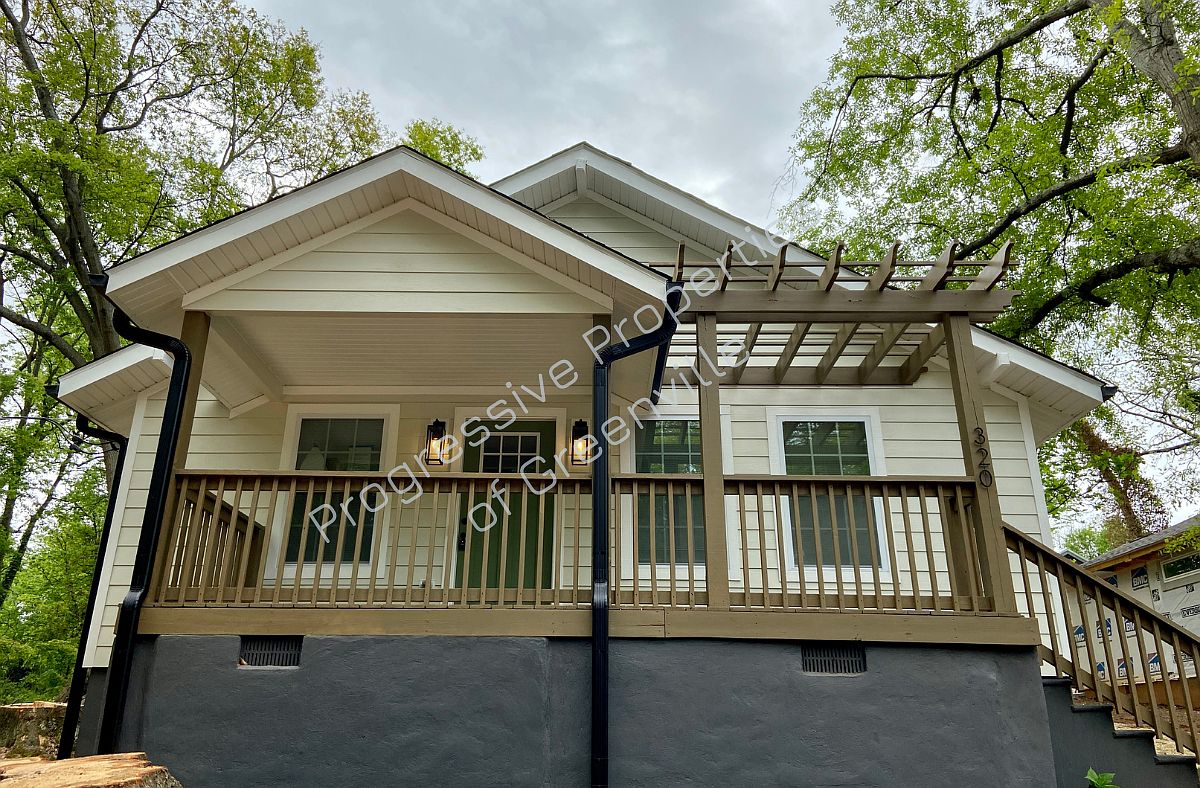 320 Douthit St, Greenville, SC 29601 | Zillow