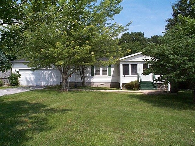 21004 N Snapdragon Ln, Texico, IL 62889 | Zillow