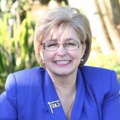 Louise Grasso - Real Estate Agent in Villa Park, CA - Reviews | Zillow