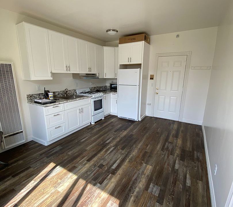 S. Coast Highway 101 - 582 - 582 S Coast Highway 101 Encinitas CA (1 ...