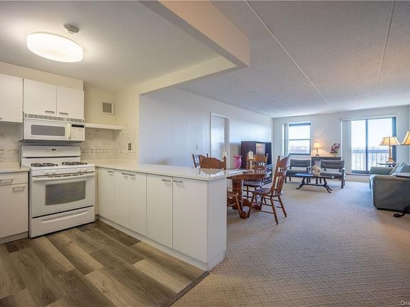 1376 Midland Avenue UNIT 714, Bronxville, NY 10708 | Zillow