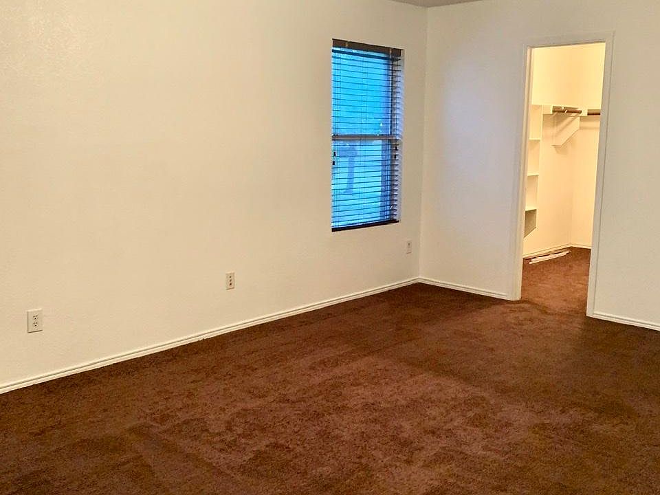 7515 Rice Ln, Dallas, TX 75241 | Zillow