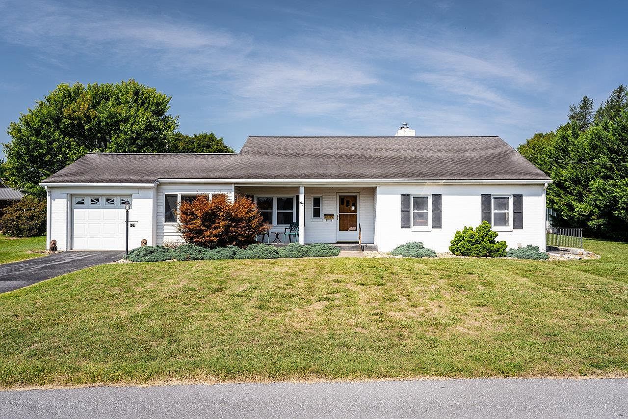 107 Morgan Ave, Elkton, VA 22827 | Zillow