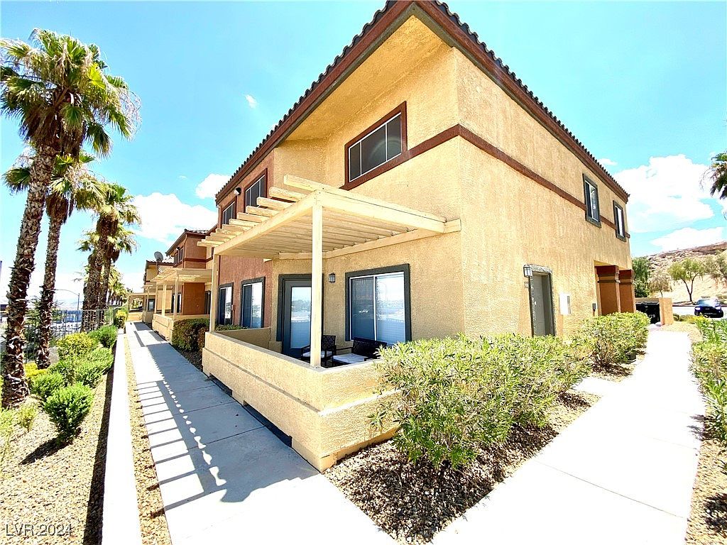 4915 E Russell Rd, Las Vegas, NV 89120 | Zillow