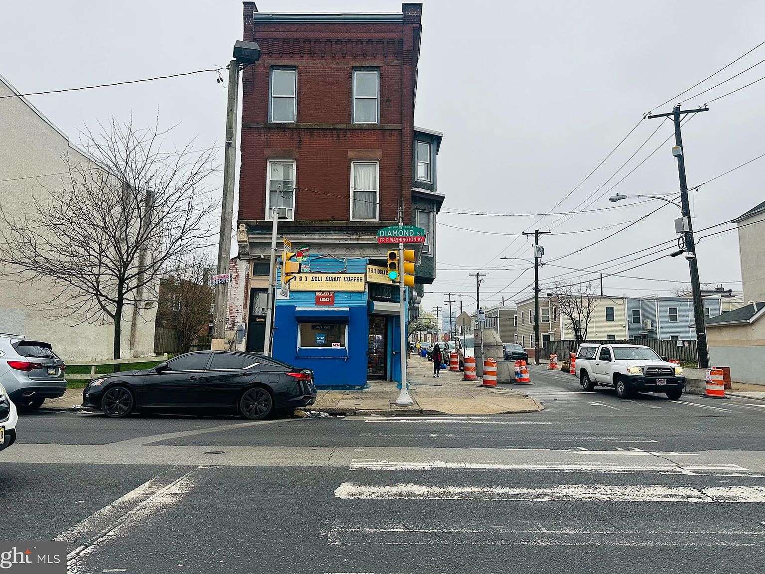 1542 W Diamond St, Philadelphia, PA 19121 | Zillow